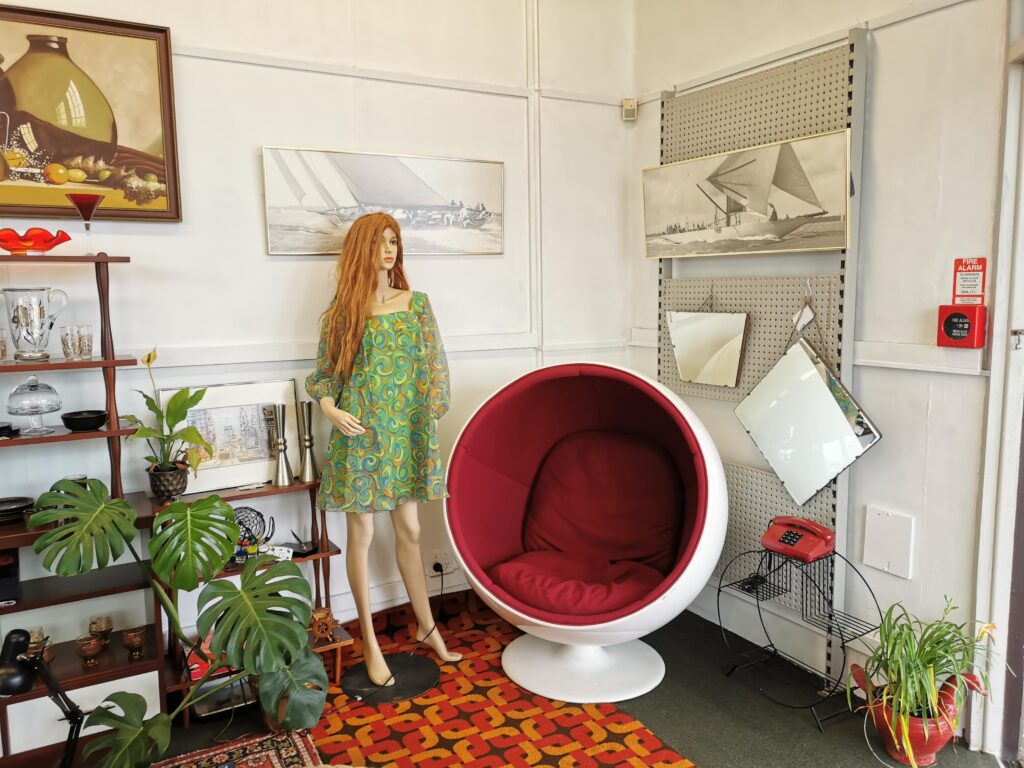 Mid Century Ball Chair - Vintage Recycled